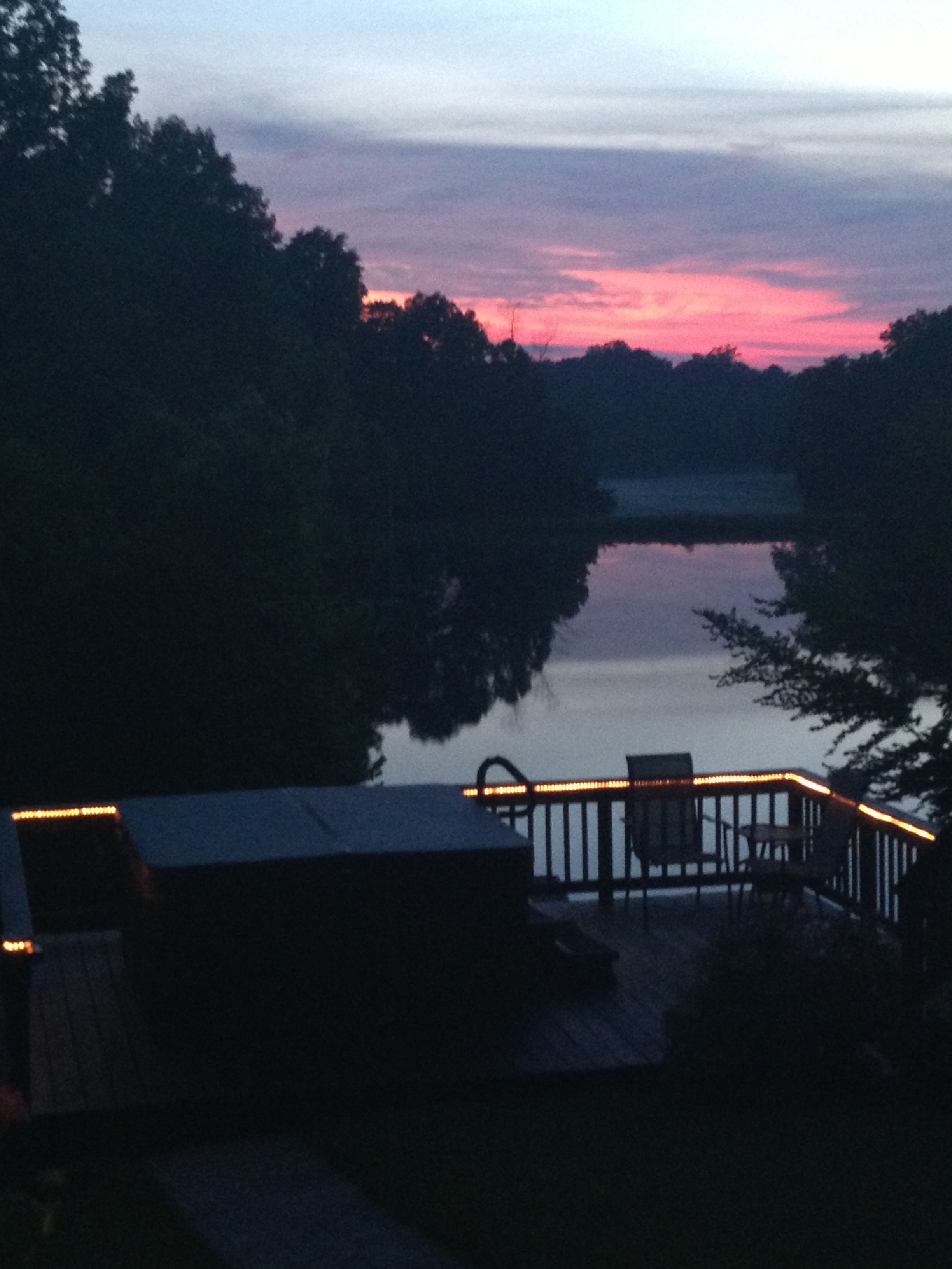 Doc's Lakeside Cabin | Southern Illinois | Photo Gallery