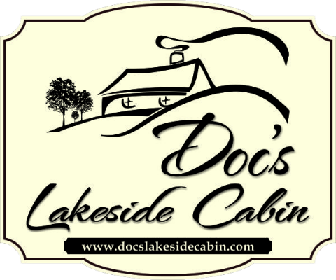 Doc's Lakeside Cabin | Romantic Vacation Getaway in Southern IL